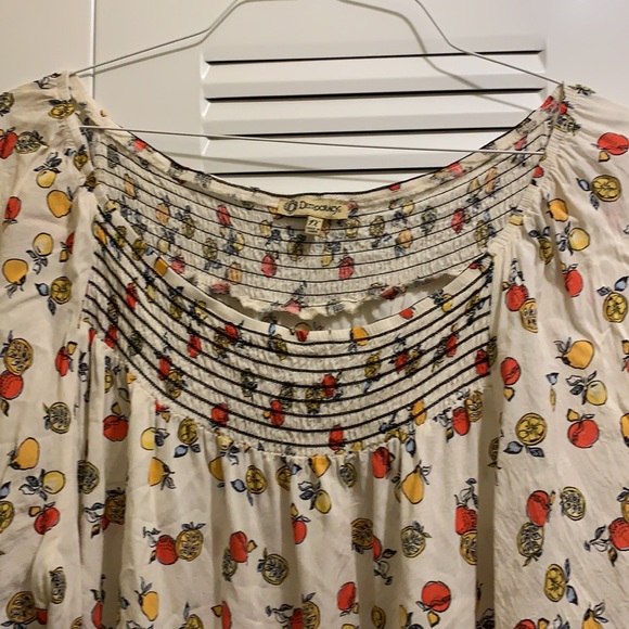 Democracy | Tops | Democracy Brand Vintage Hippie Shirt With Cute ...